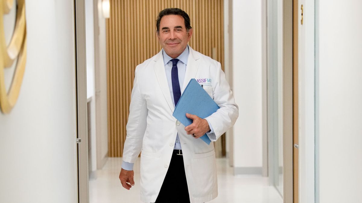 Dr. Paul Nassif habla sobre la octava temporada de Botched: “Hay ...