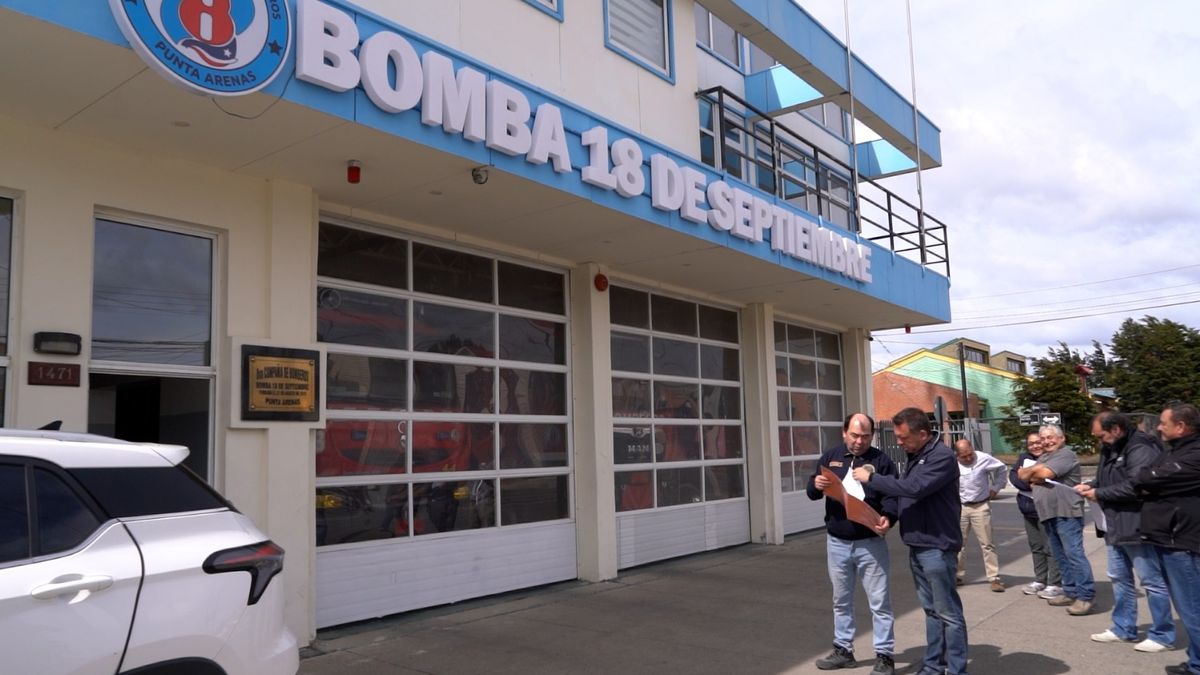 PUNTA ARENAS INICIA OBRAS DE MEJORAMIENTO EN LA OCTAVA COMPAÑÍA DE BOMBEROS