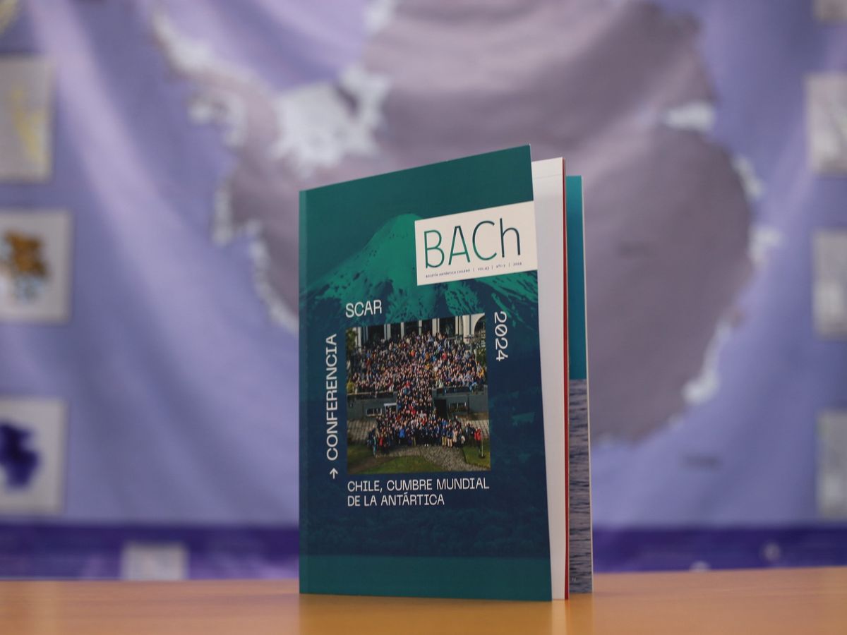 INACH PRESENTA NUEVO NÚMERO DE REVISTA BACH