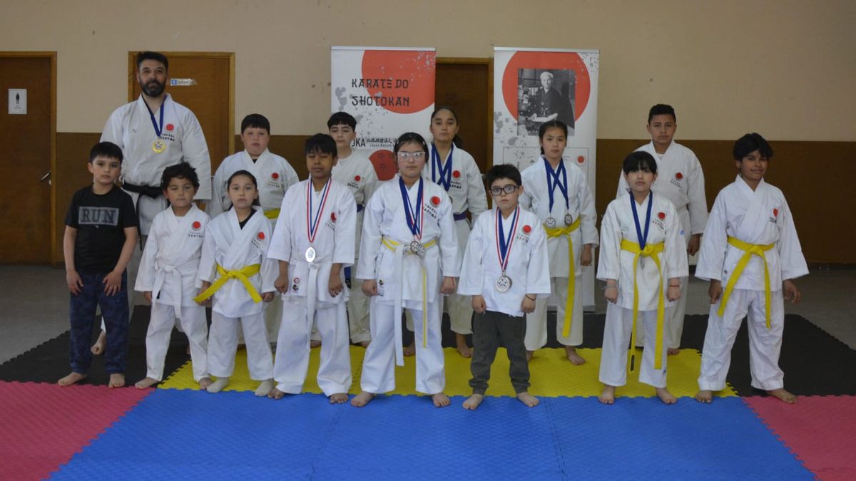 DESTACADA PARTICIPACIÓN DEL DOJO SENSHI NO TE, EN TORNEO REALIZADO EN ...
