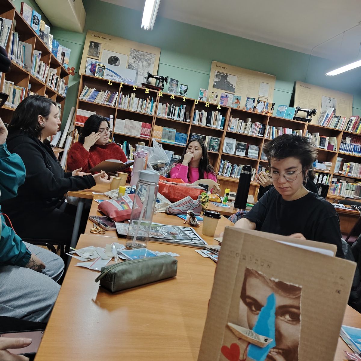 CORAZÓN BARCO: POESÍA, VISUALIDAD Y PERFORMANCE EN PUNTA ARENAS ESTE 6 DE SEPTIEMBRE