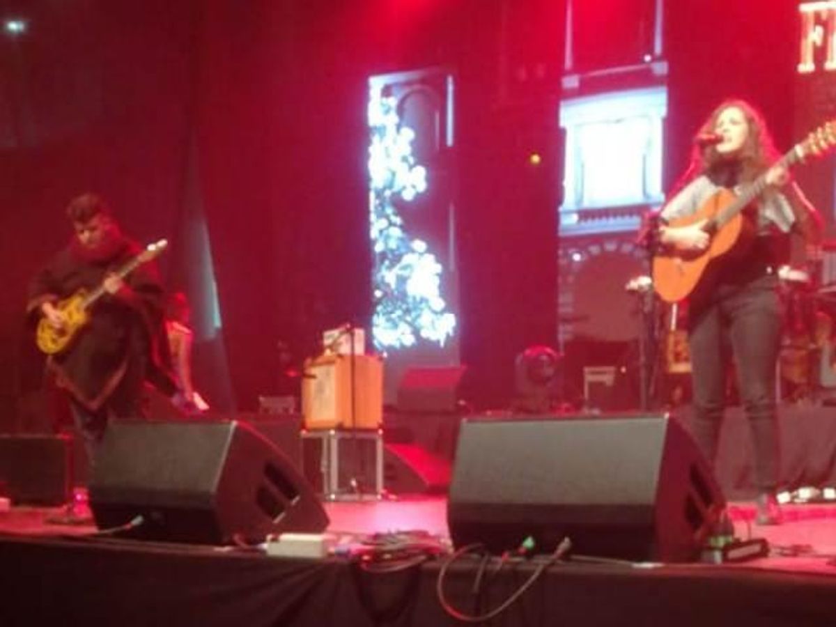 TEMA EN COMPETENCIA: TIERRA DULCE INTERPRETADA POR MAARA GONZÁLEZ ...