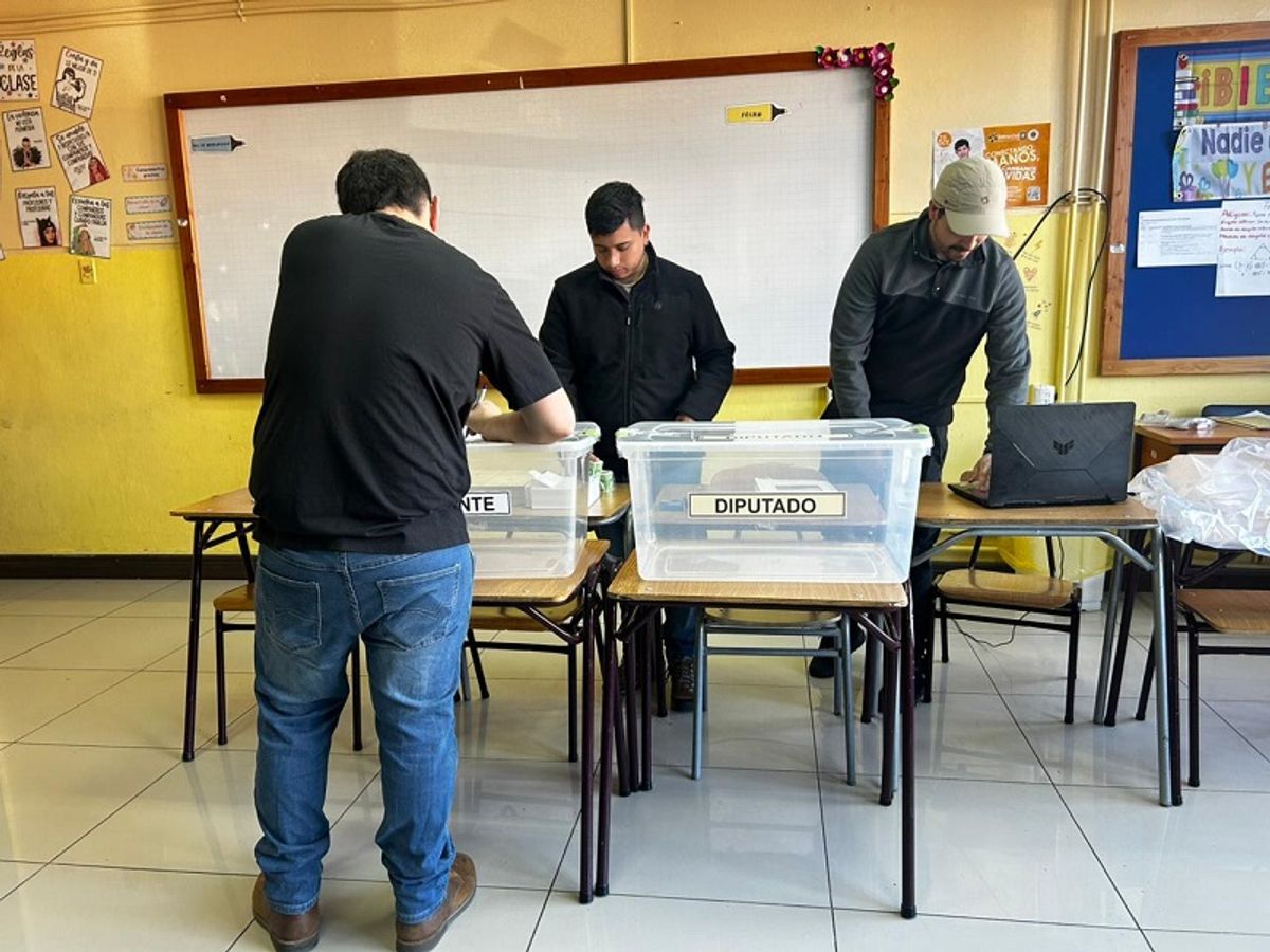 COMIENZA OFICIALMENTE LA ELECCIÓN PRESIDENCIAL Y PARLAMENTARIAS CON LA ...