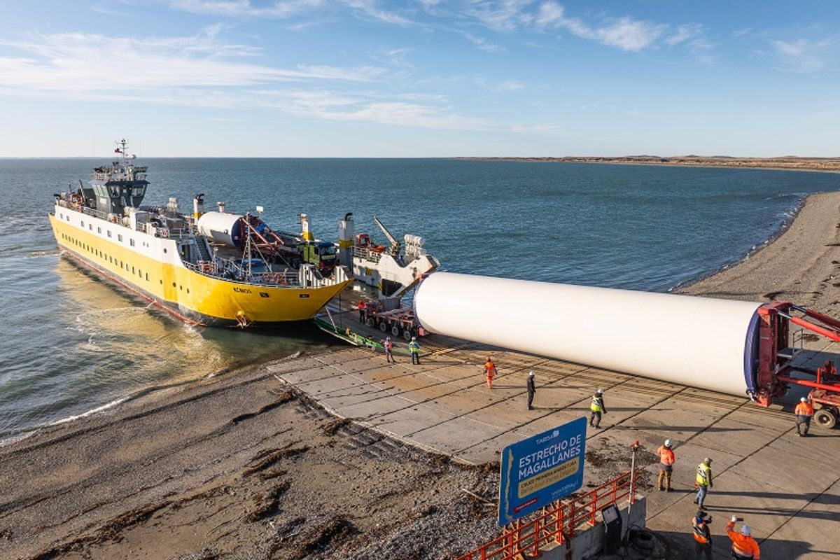 TABSA CONCRETA DESAFIANTE E INÉDITO TRASLADO DE AEROGENERADOR POR EL ...